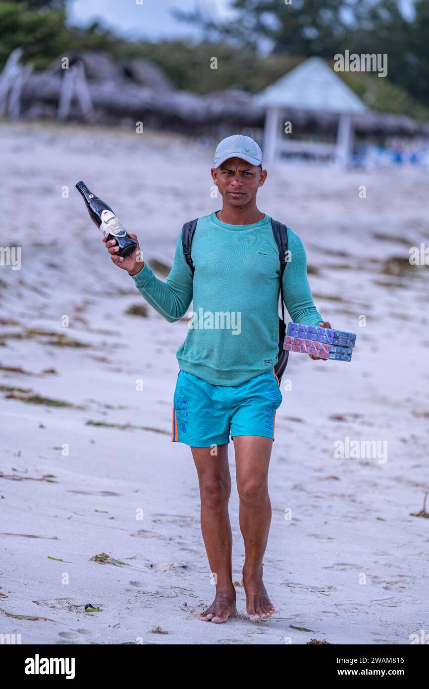 Selling rum and cigars at beach Stock Photo - Alamy