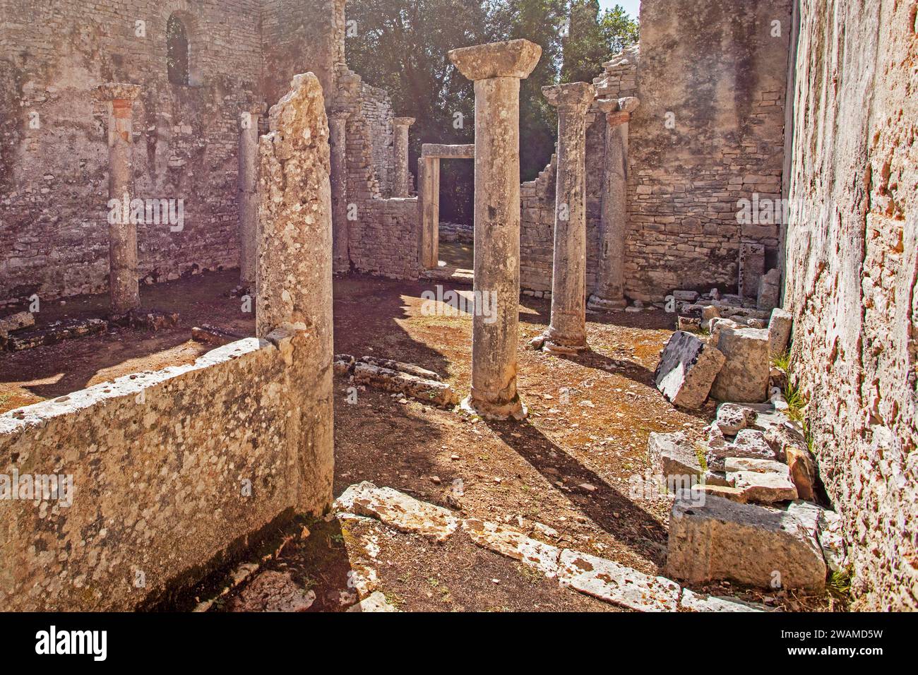 Ancient christian relics hi-res stock photography and images - Alamy