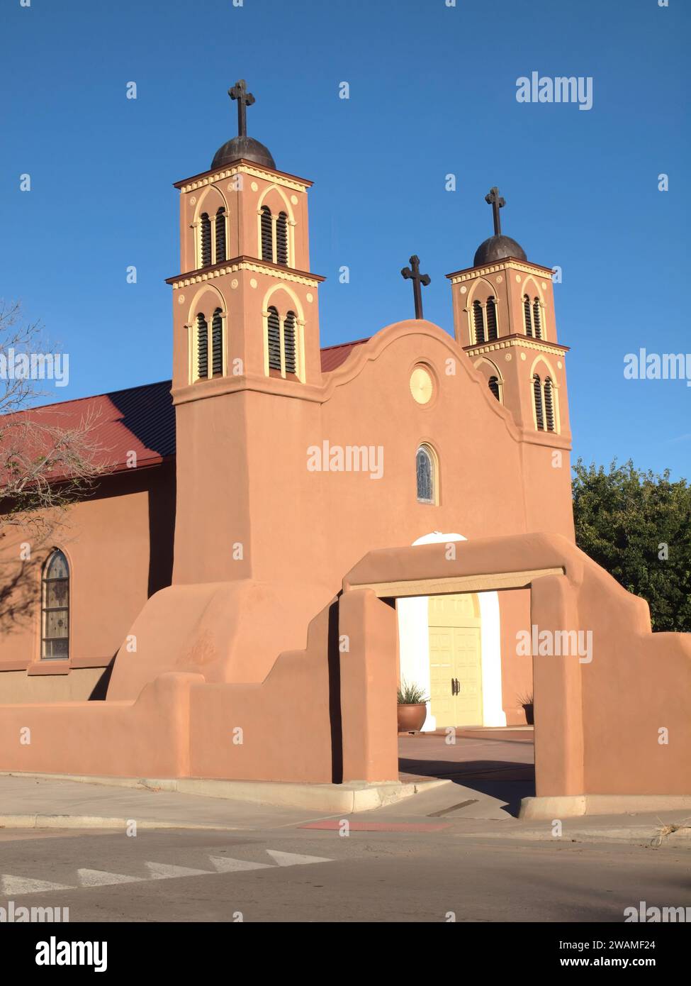 Mission entrance hi-res stock photography and images - Alamy