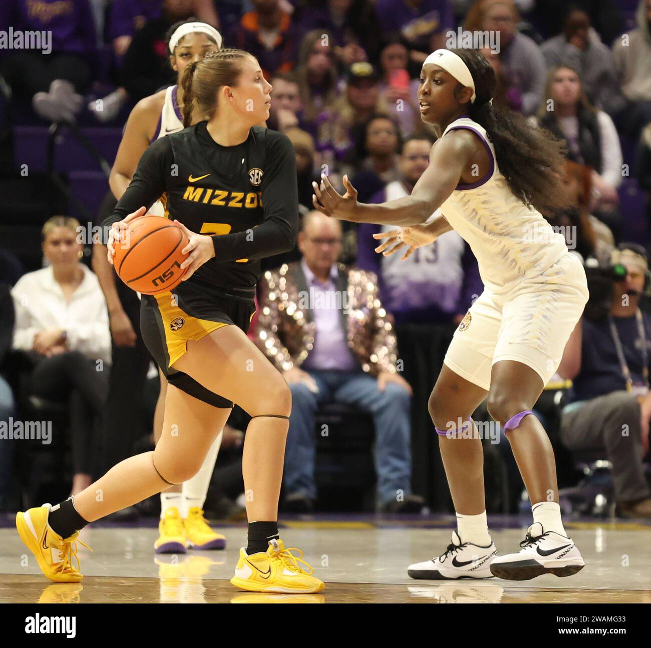Baton Rouge, USA. 04th Jan, 2024. Missouri Tigers guard Ashton Judd (24 ...