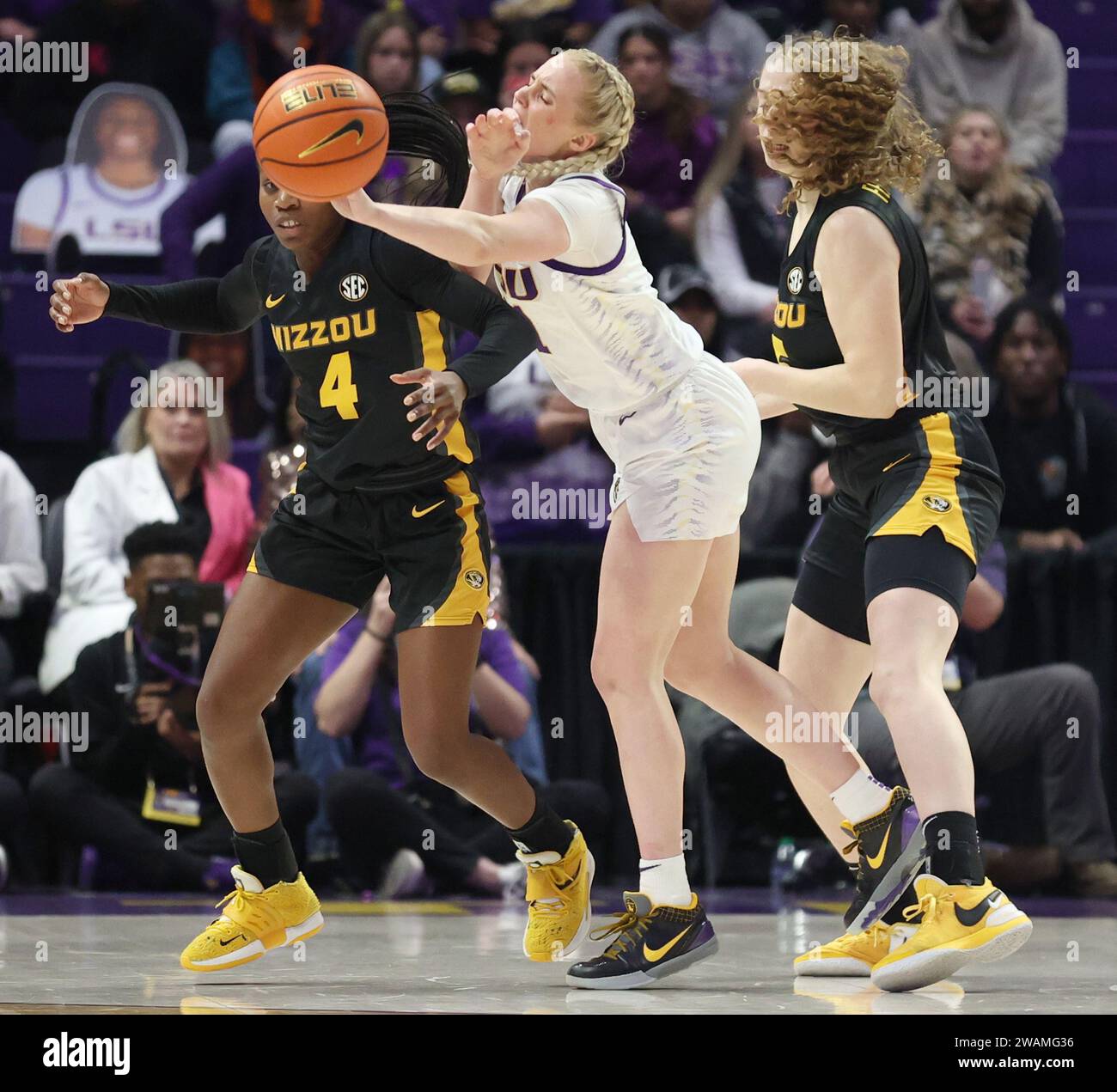 Baton Rouge, USA. 04th Jan, 2024. Both Missouri Tigers guard Mama ...
