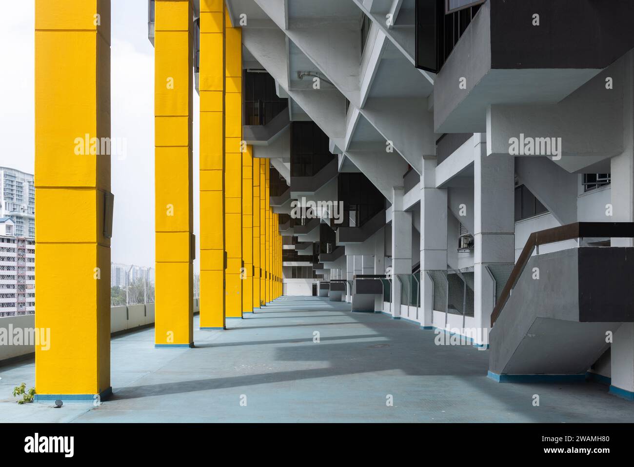 Golden mile complex singapore hi-res stock photography and images - Alamy