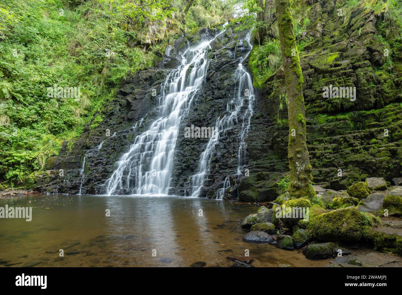 Waterfall Cascade de la Roche near Cheylade, French highlands, France ...