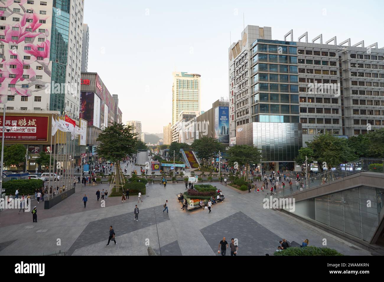 SHENZHEN, CHINA - NOVEMBER 21, 2019: view of Huaqiangbei pedestrian ...
