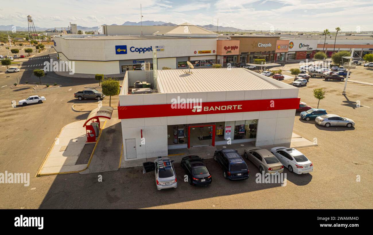 Banorte Bank and General view of Mall Sendero now called Patio ...