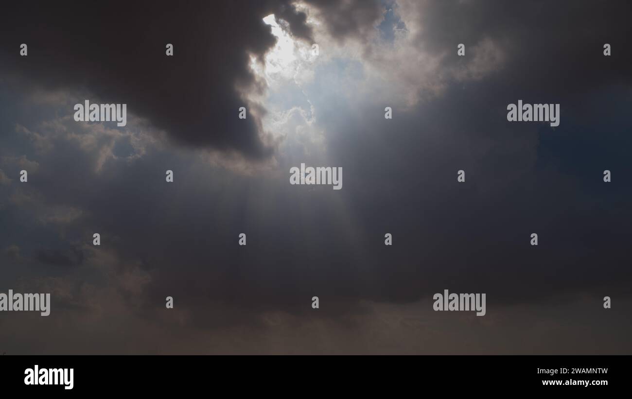Sunrays in Cloud Stock Photo - Alamy
