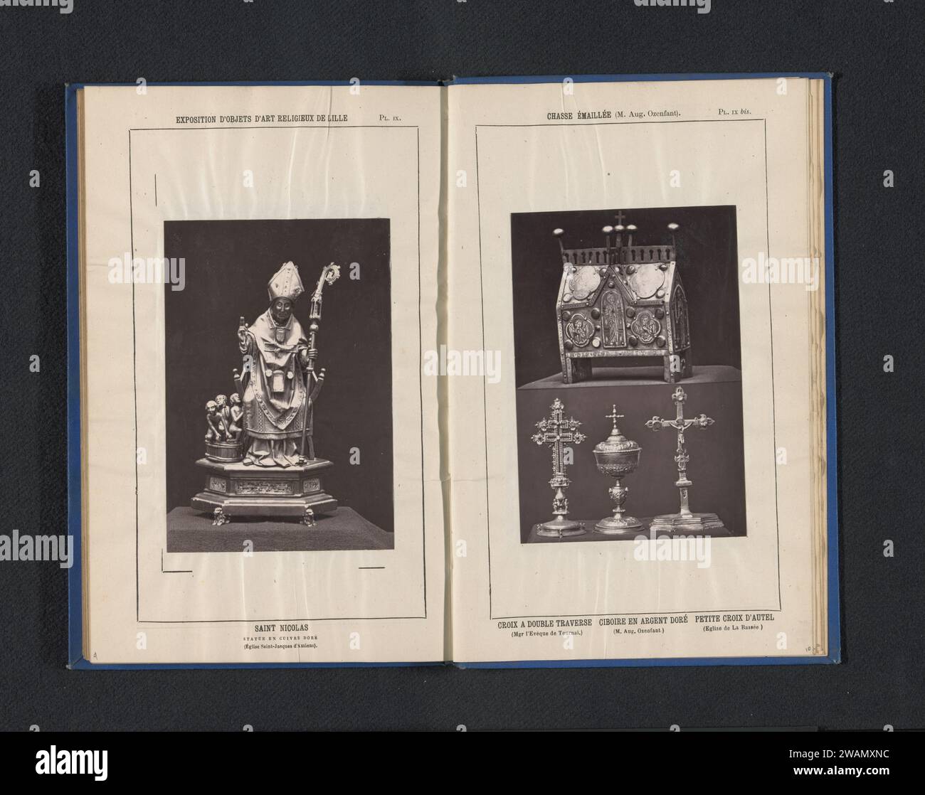 Recordings of a double cross, a pyxis, a box and an altar cross ...