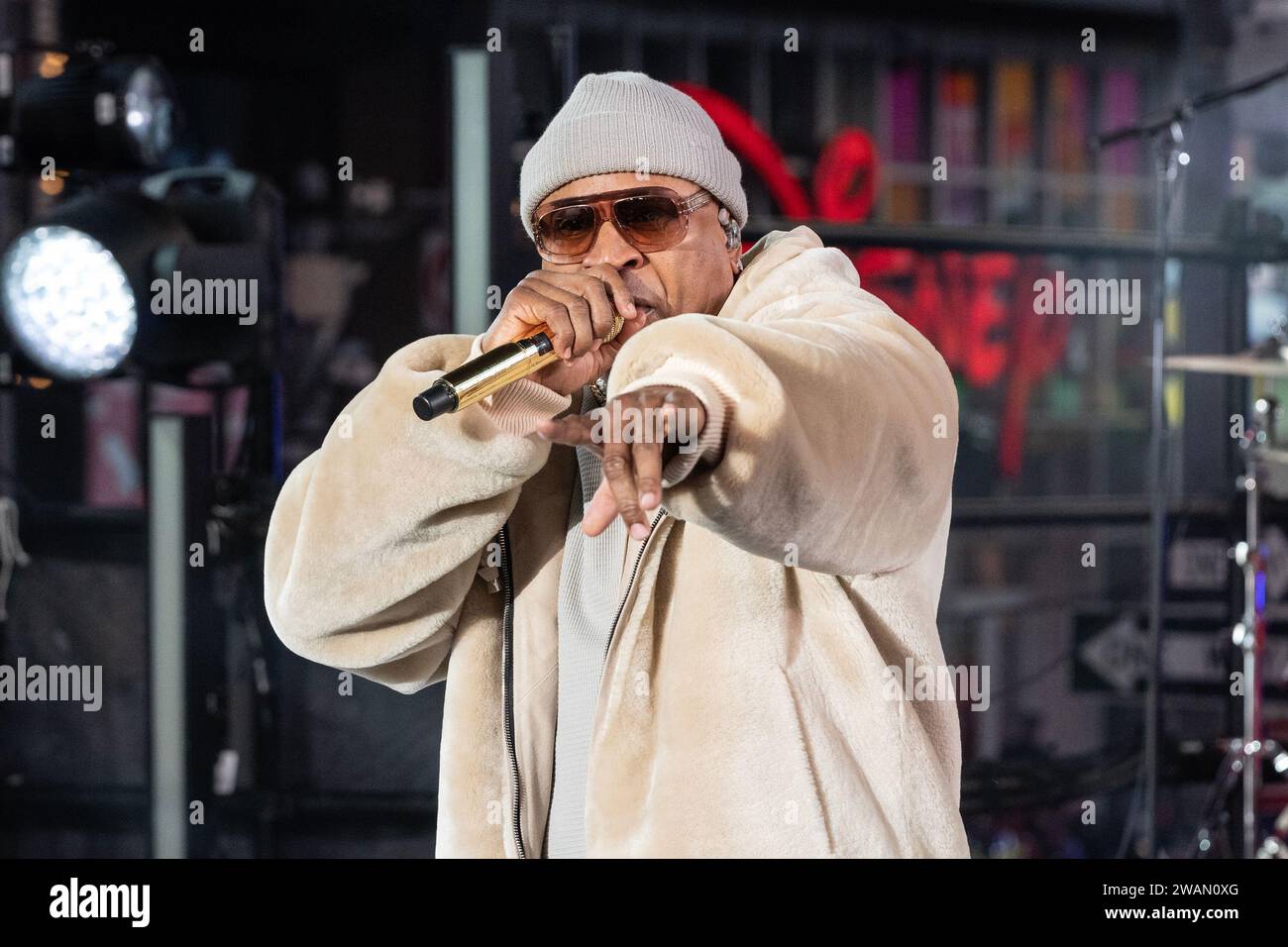 LL Cool J performs on stage during 2024 New Year's celebration on Times ...