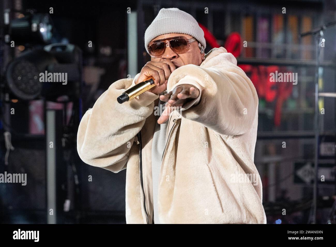 Ll cool j 2023 hi-res stock photography and images - Alamy