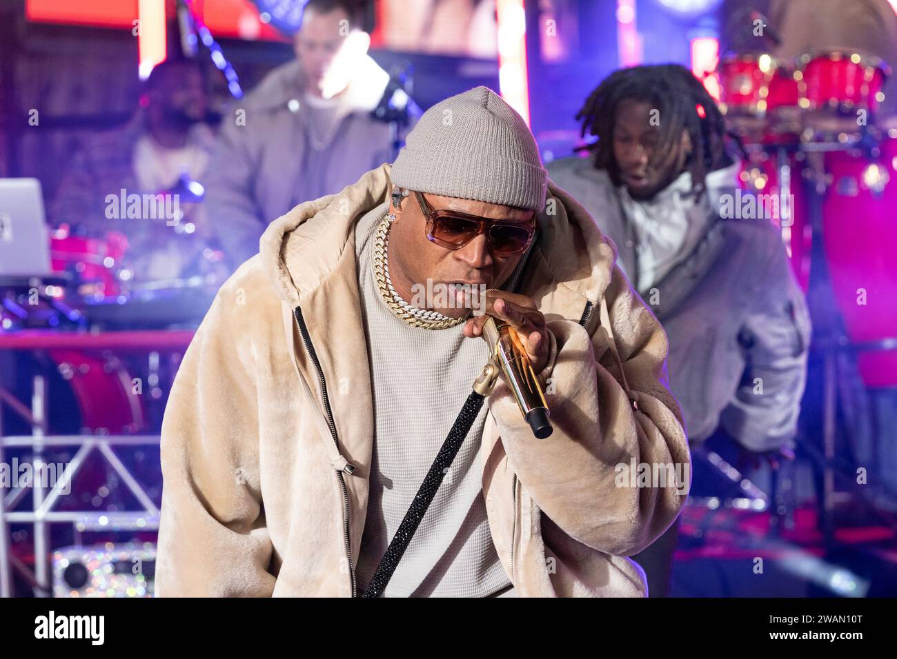 LL Cool J performs on stage during 2024 New Year's celebration on Times ...