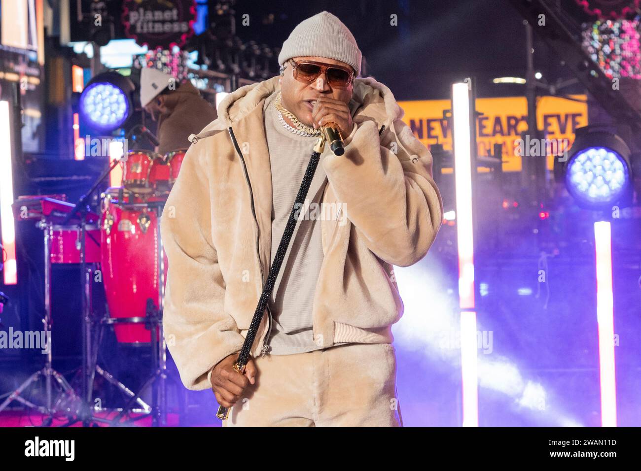 LL Cool J performs on stage during 2024 New Year's celebration on Times ...