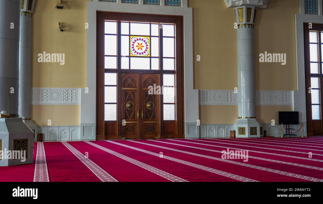 Doha, Qatar- December 12,2023 : Largest mosque in Qatar, Imam Abdul ...