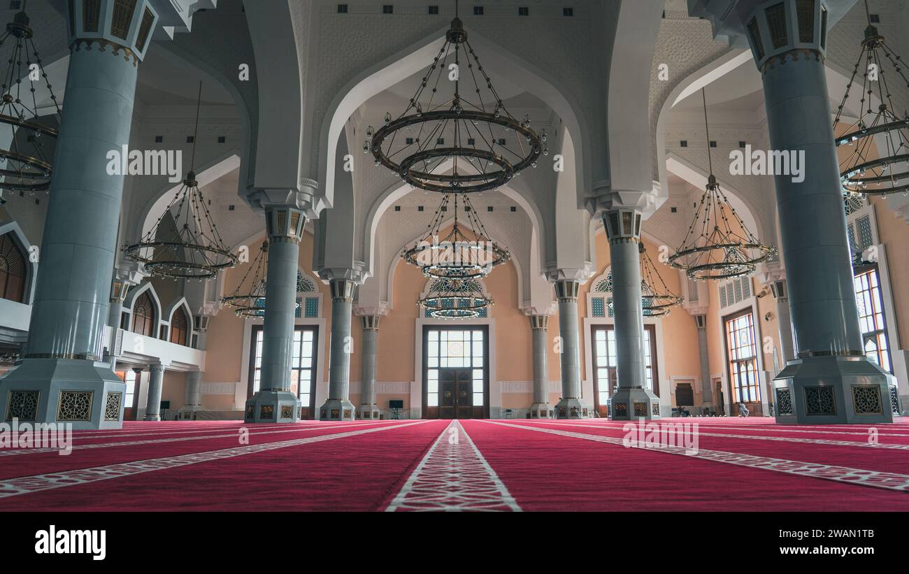 Doha, Qatar- December 12,2023 : Largest mosque in Qatar, Imam Abdul ...