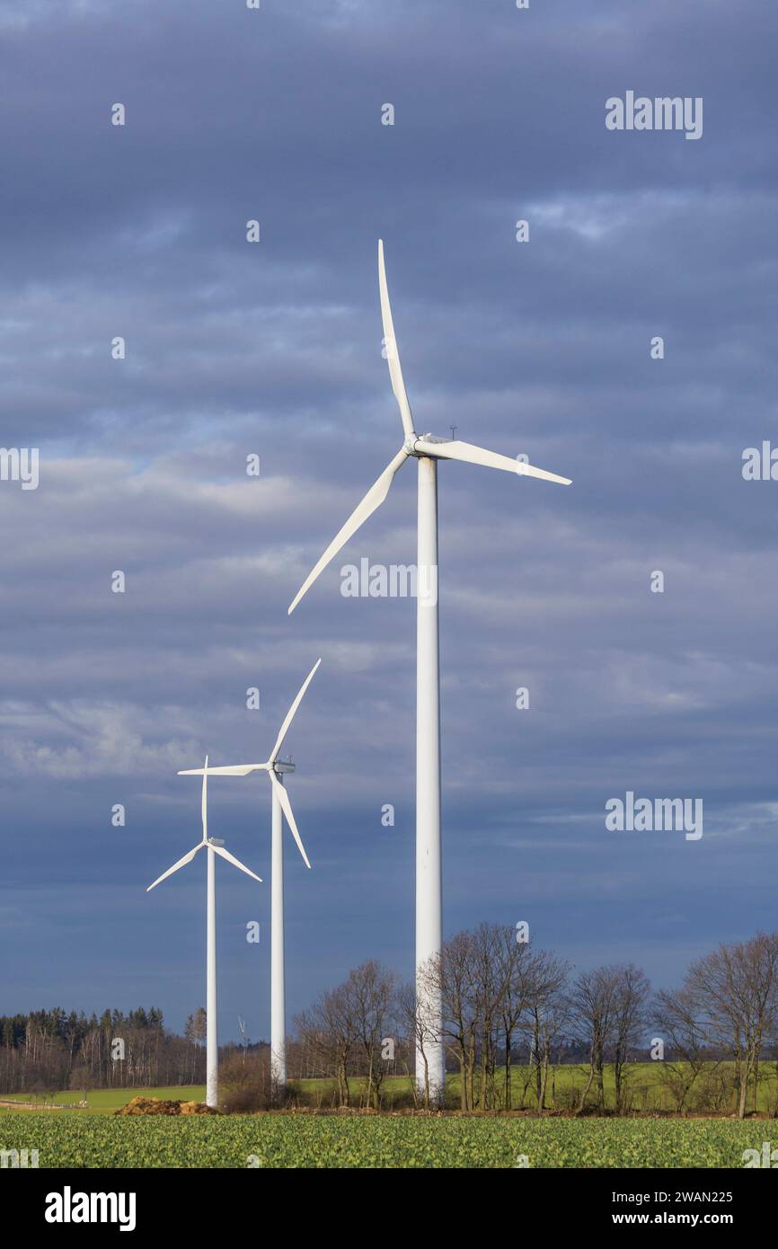 Windkraftanlagen Windpark bei Colmnitz im Erzgebierge. Colmitz Sachsen ...
