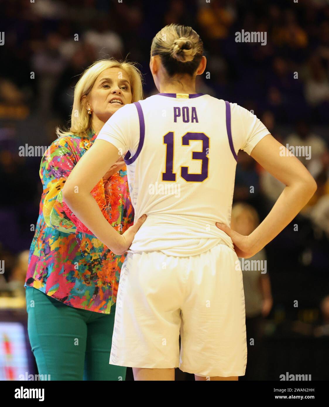 Baton Rouge, USA. 04th Jan, 2024. LSU Lady Tigers head coach Kim Mulkey ...