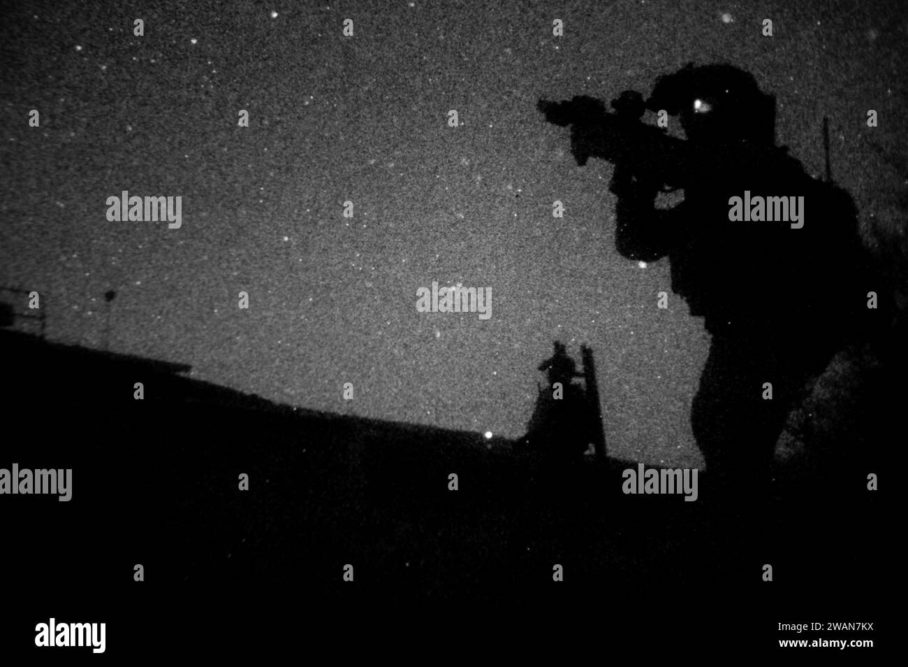 West Coast-based Naval Special Warfare (NSW) operators conduct ...