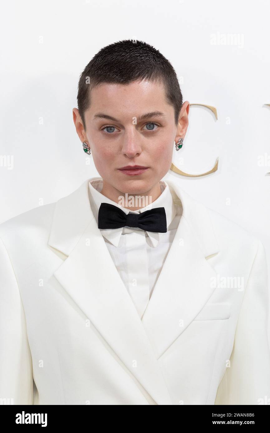 Cast and guests on the red carpet for The Crown' finale celebration ...