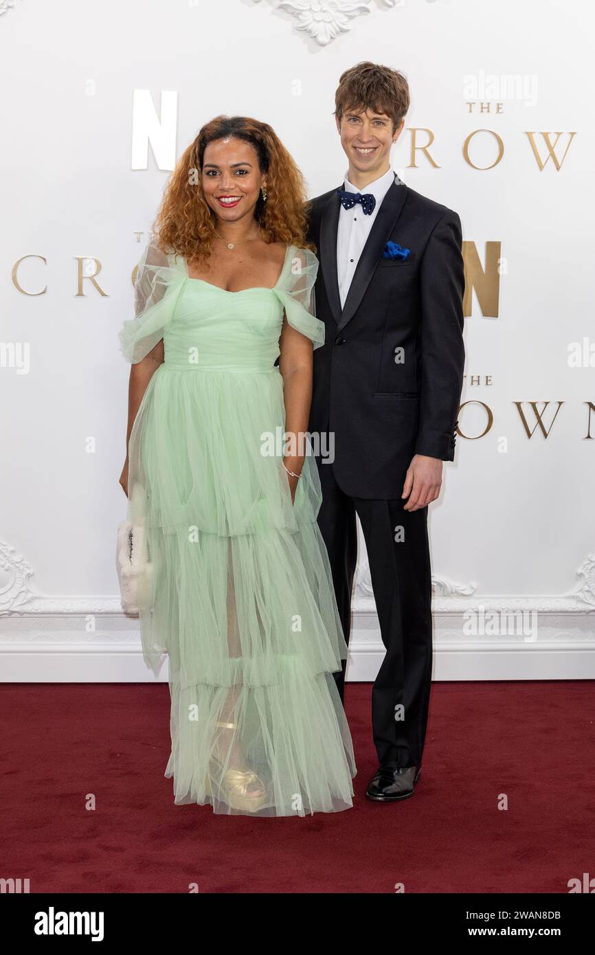 Cast and guests on the red carpet for The Crown' finale celebration ...