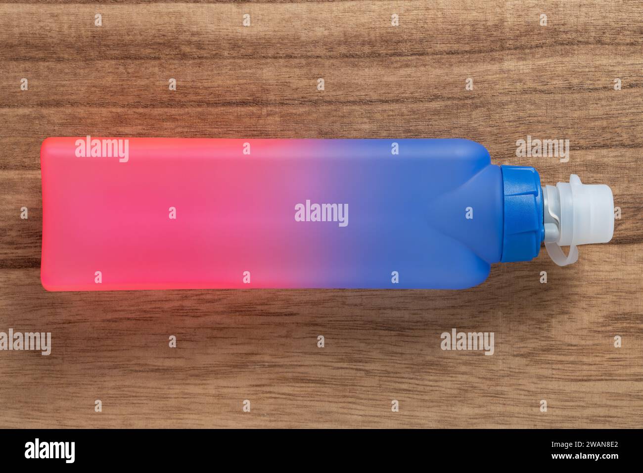 top view curved sports kettle Stock Photo - Alamy