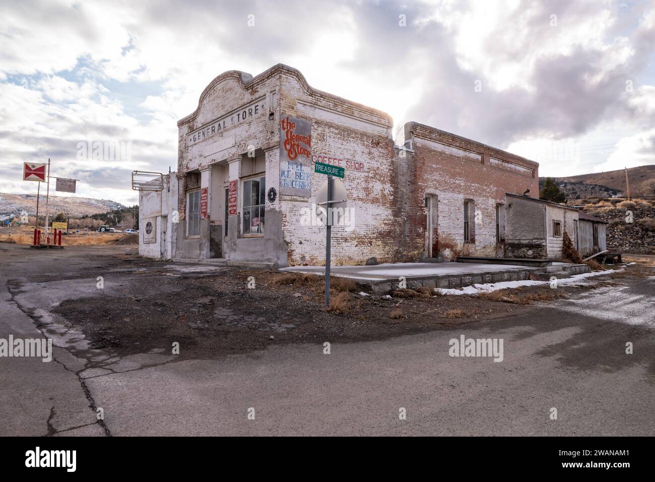 Old dilapidated general store in Eureka, Nevada, USA Stock Photo - Alamy