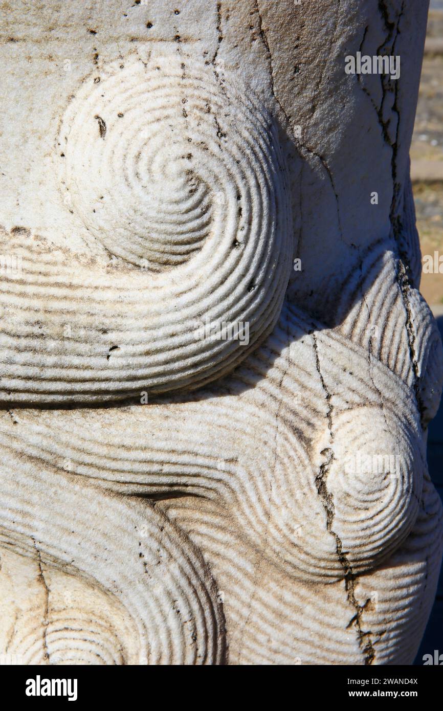 Vintage ornament on the stone. Close-up seamless texture. Stone texture ...