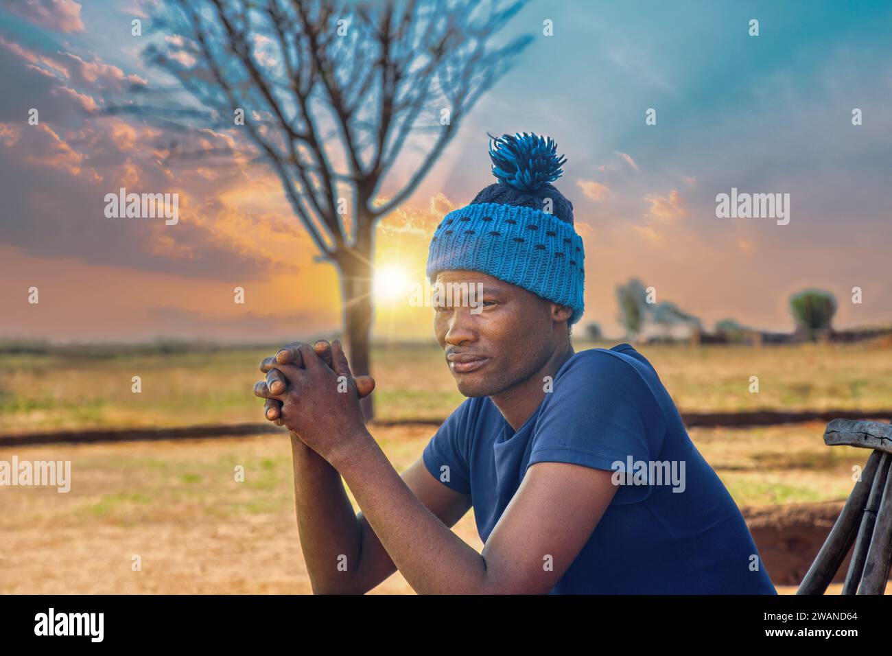 African village with sunset hi-res stock photography and images - Alamy