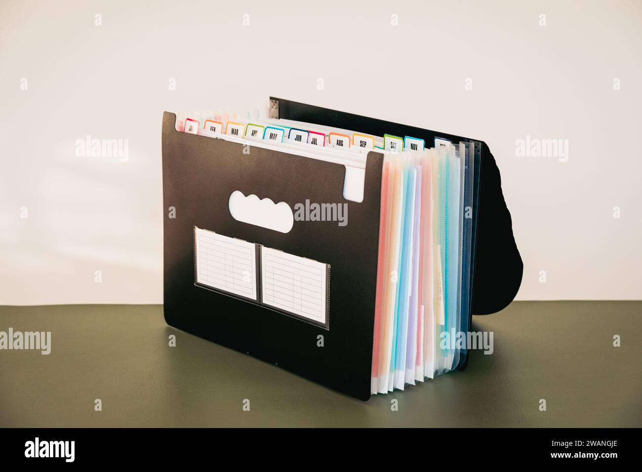 Filing system hi-res stock photography and images - Alamy