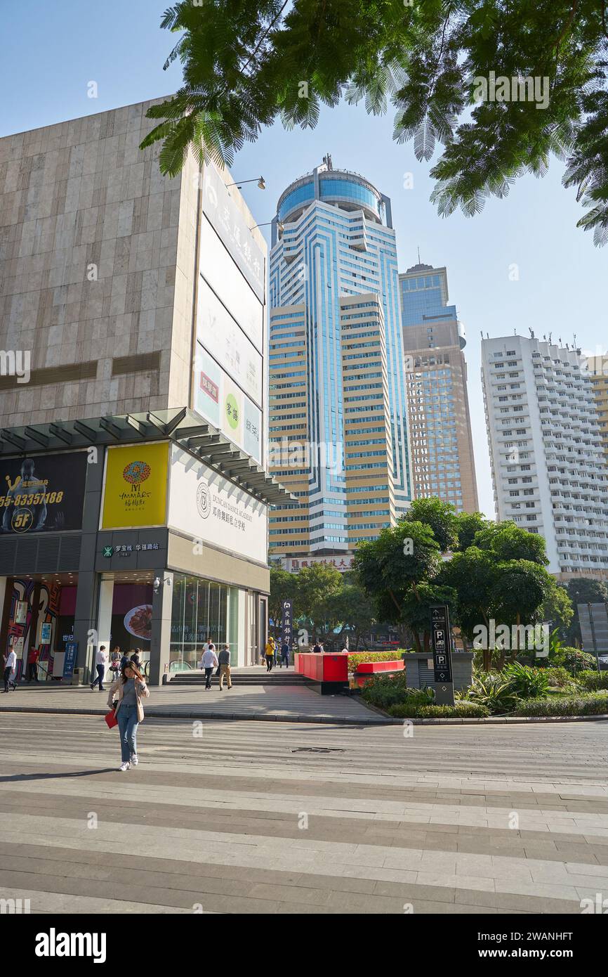 SHENZHEN, CHINA - NOVEMBER 21, 2019: Shenzhen urban landscape at ...