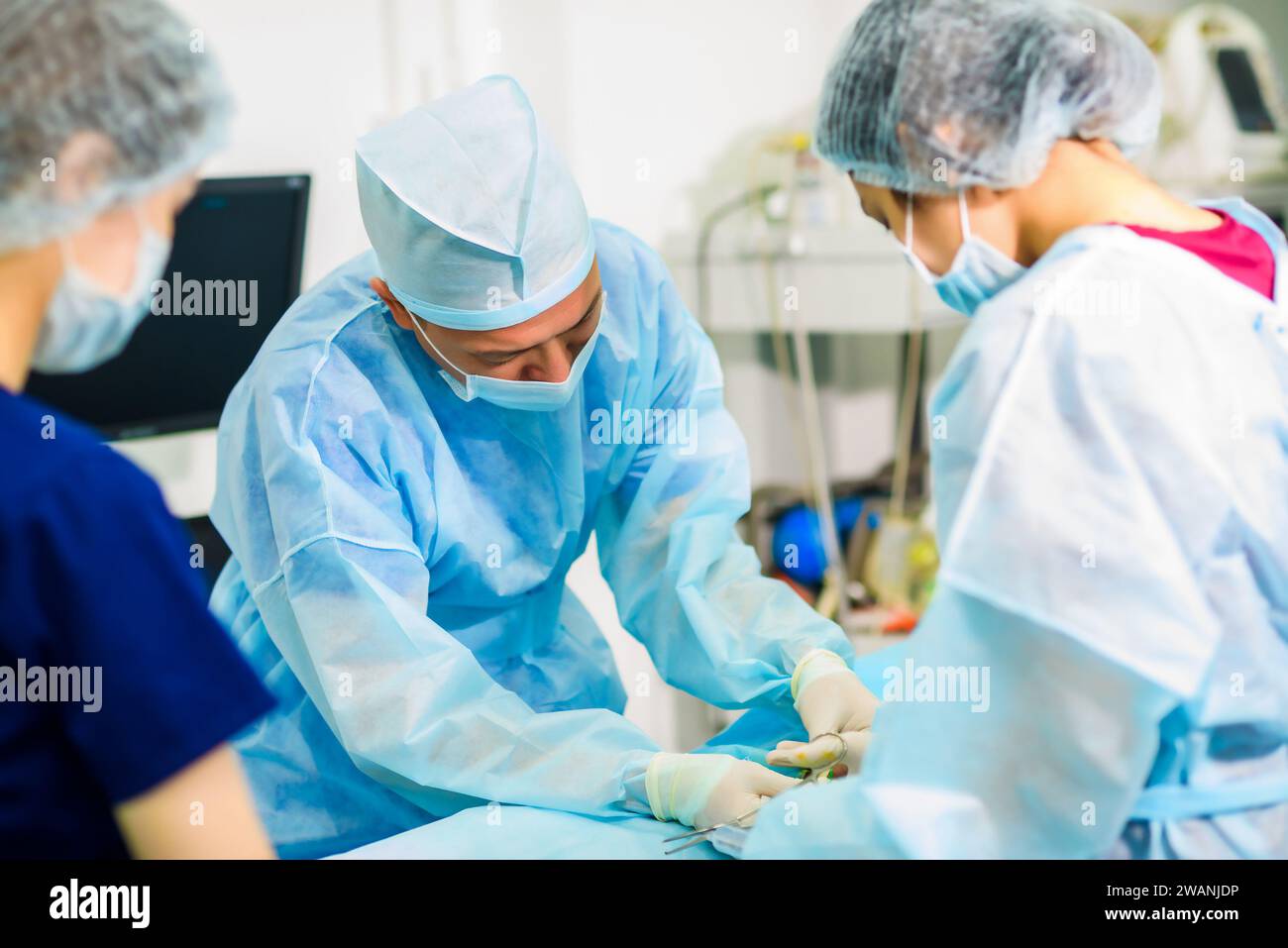 Patient surgery operating table hi-res stock photography and images - Alamy