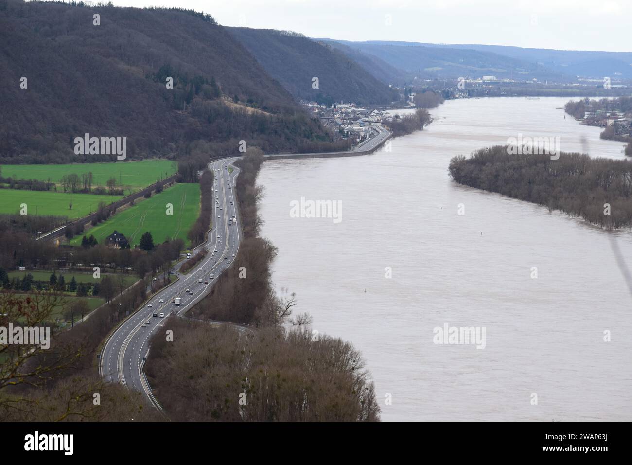 Rhine valley flood between Koblenz and Bonn Stock Photo - Alamy