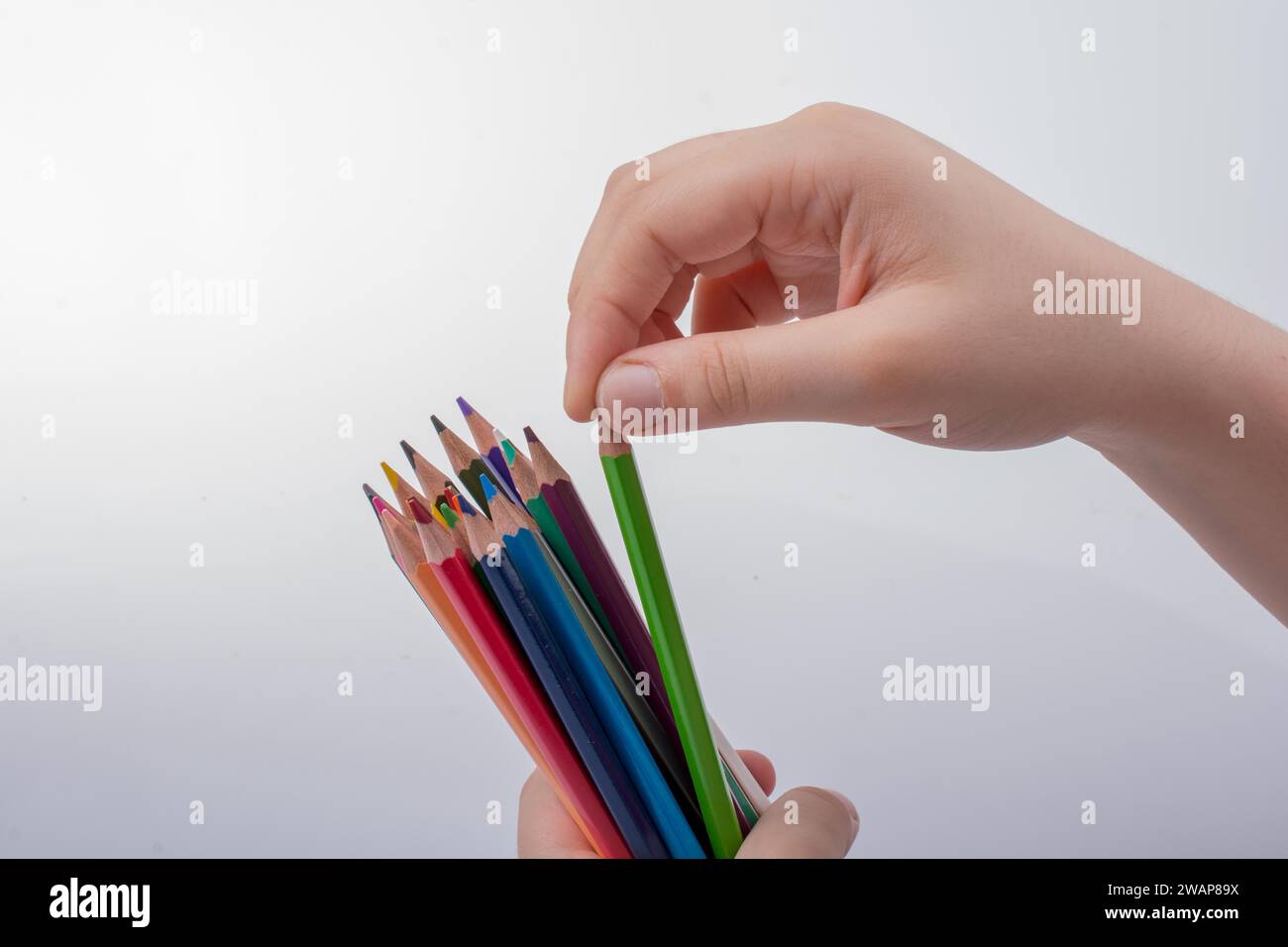 Hand drawn hand holding pen hi-res stock photography and images - Alamy