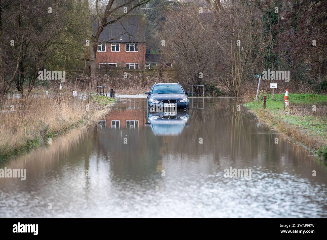 Flood flooding floodwater sits hi-res stock photography and images - Alamy