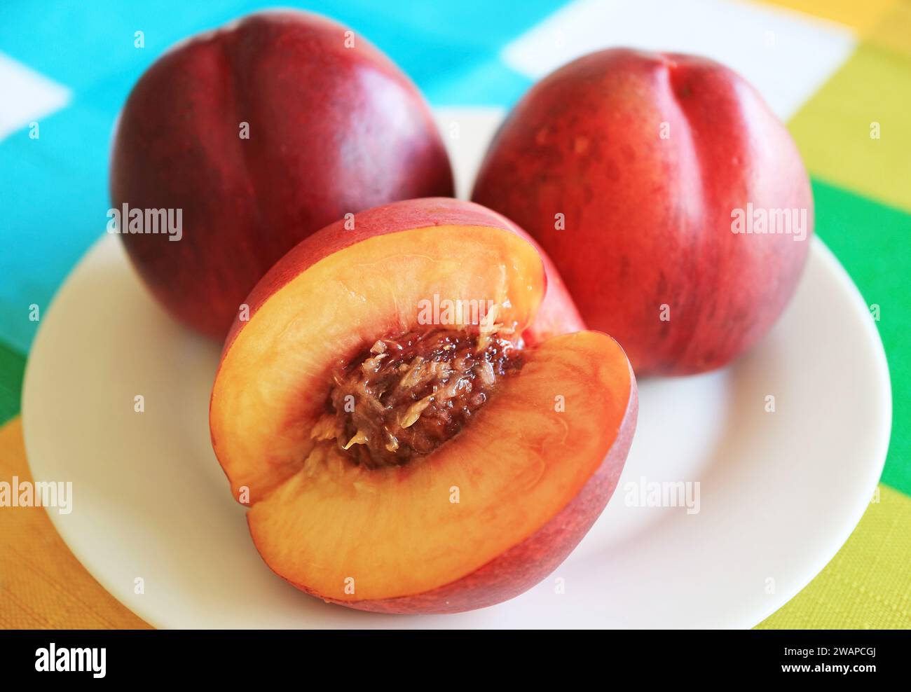 Delectable stone fruit hi-res stock photography and images - Alamy