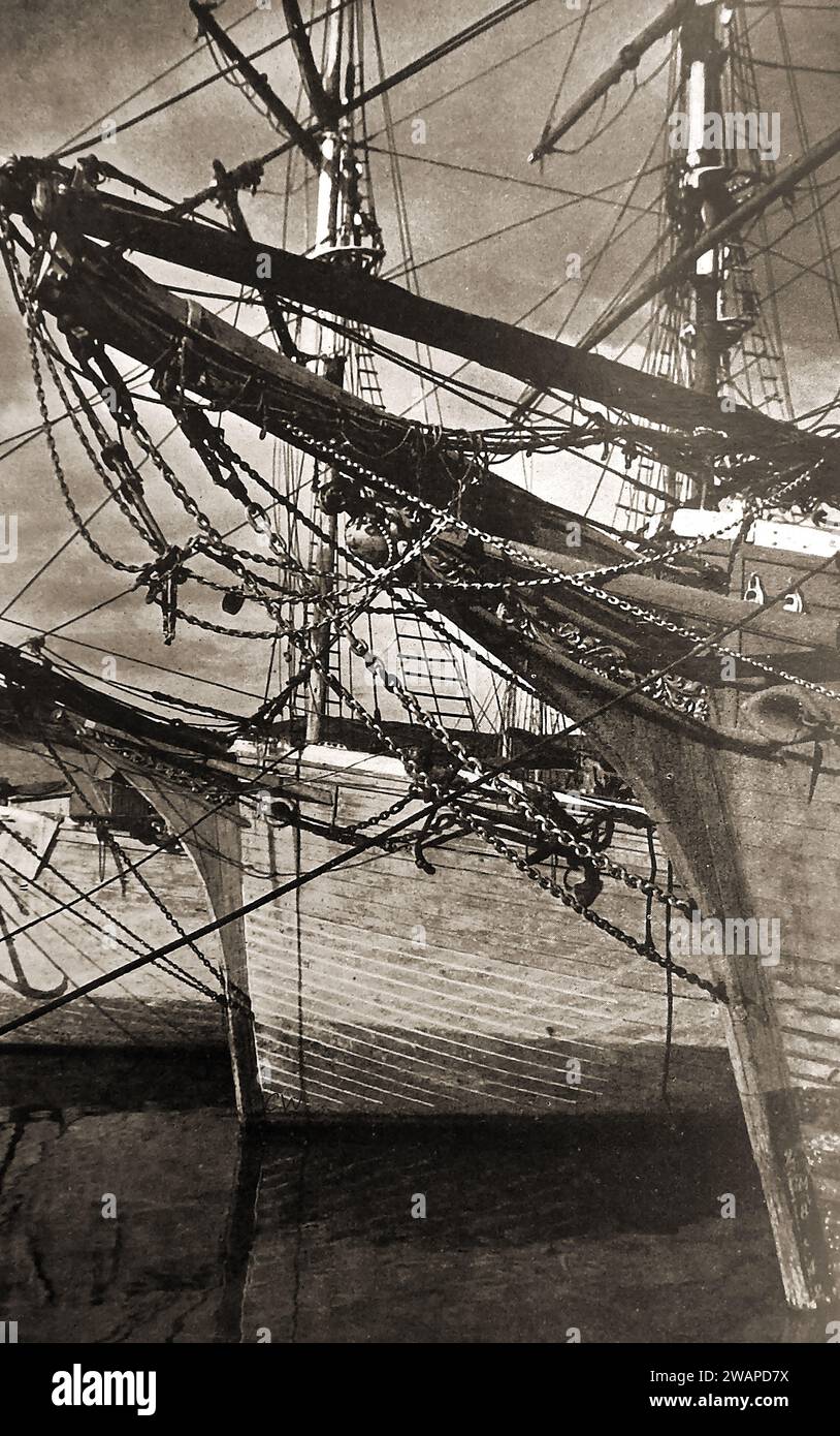 France 1939 - France 1939 -Rigging and chains of sailing ships moored ...