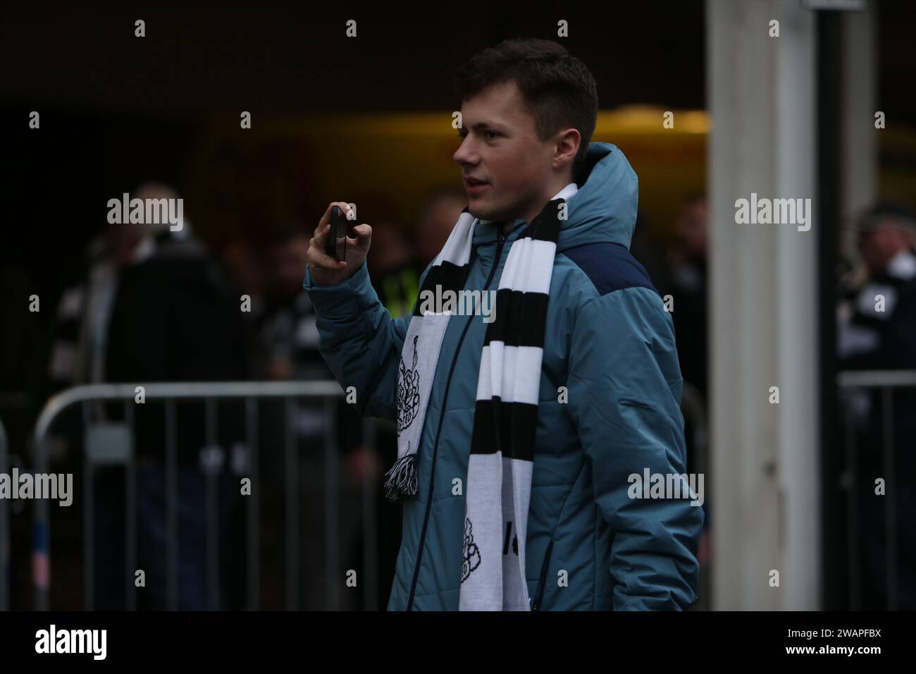 Adam pearson hi-res stock photography and images - Alamy