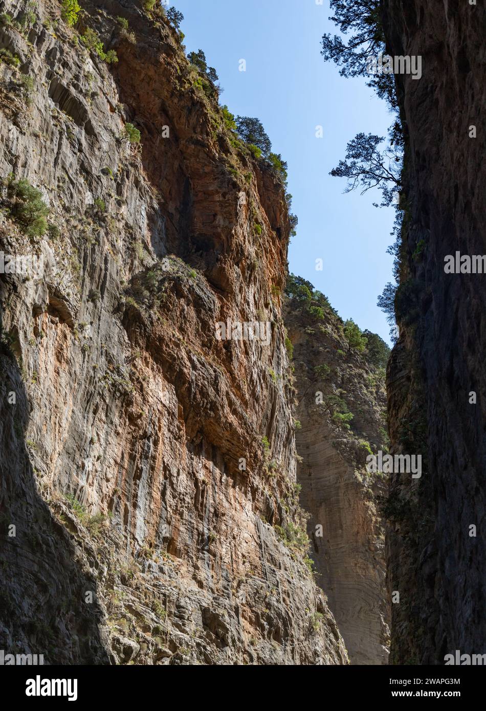 Iron gates gorge hi-res stock photography and images - Alamy