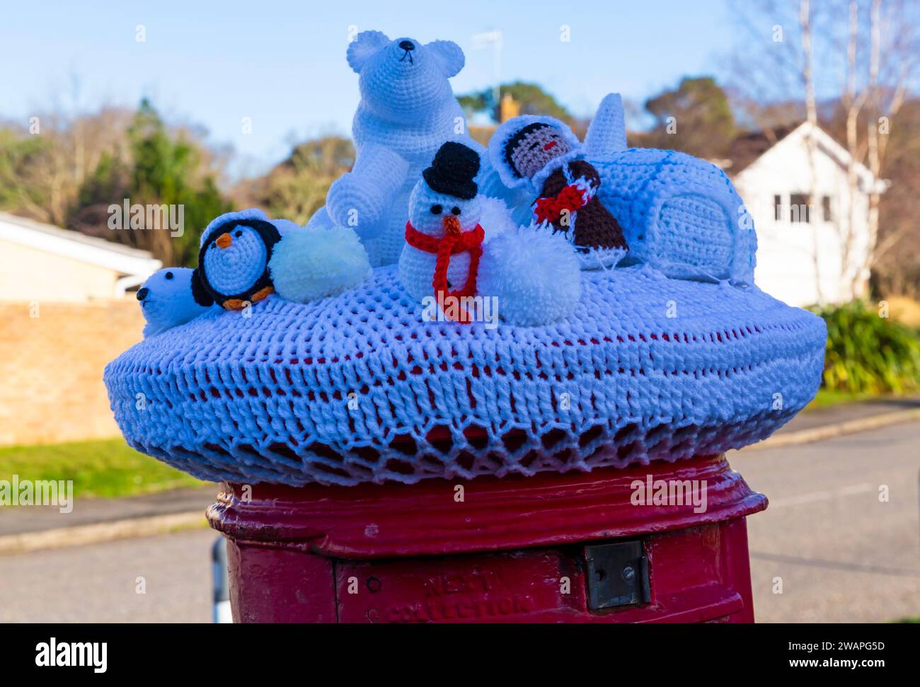 Poole, Dorset, UK. 6th January, 2024. UK Weather: a cold weather alert ...