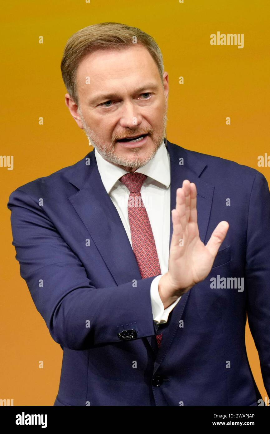 FDP Dreikoenigstreffen in Stuttgart Christian Lindner FDP kaempferisch ...