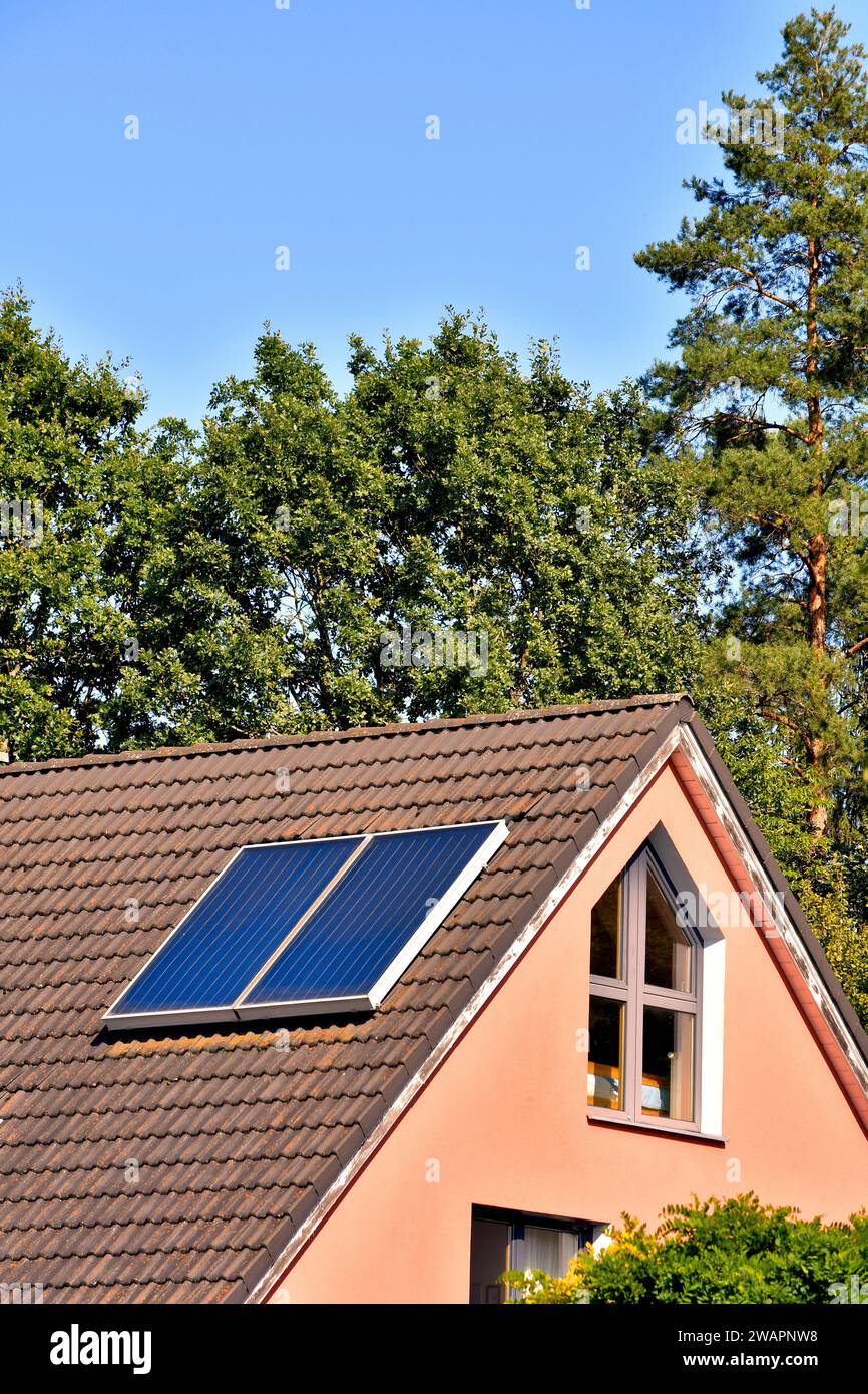 Domestic solar water heating hi-res stock photography and images - Alamy