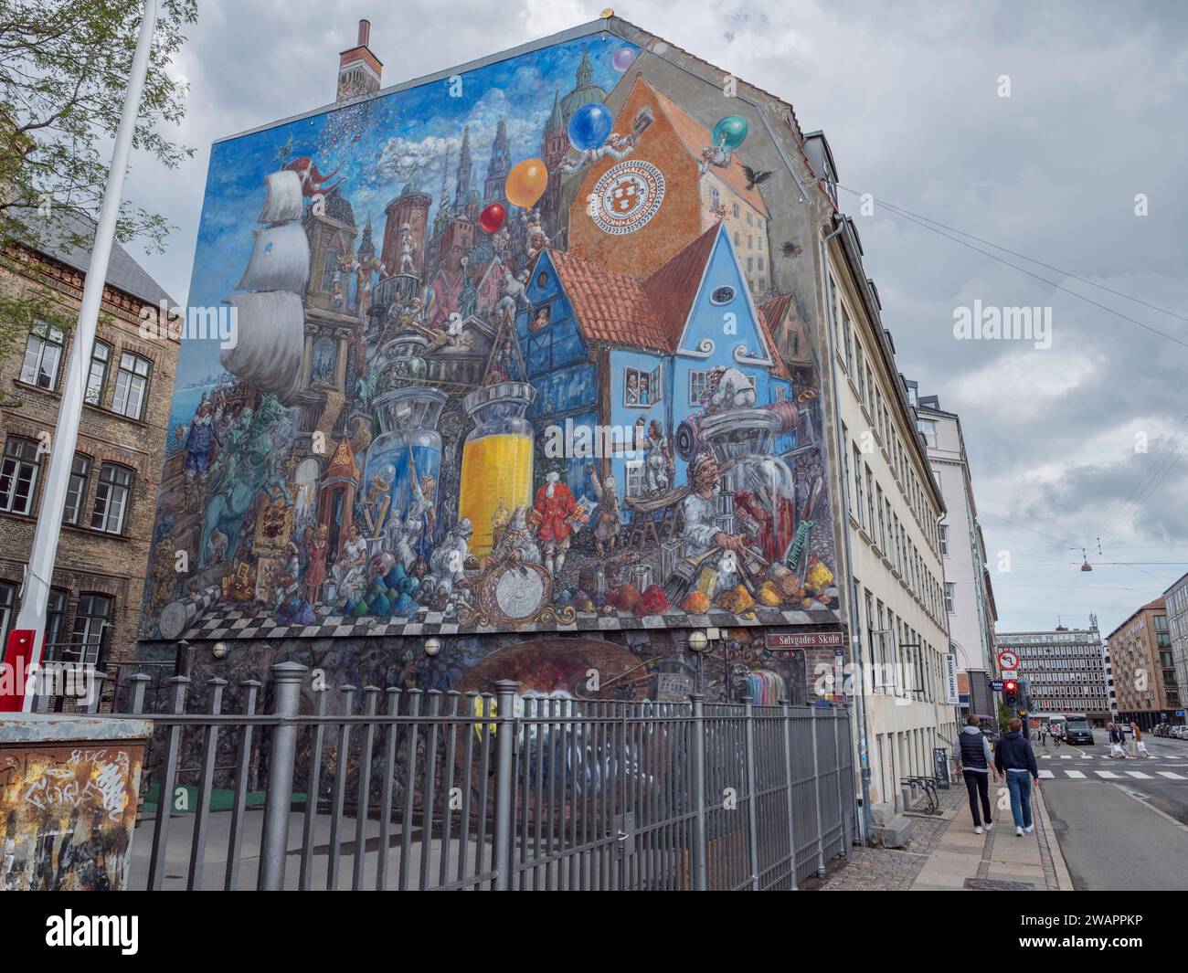 Art on the gable end of a building, part of Københavns malerlaug ...
