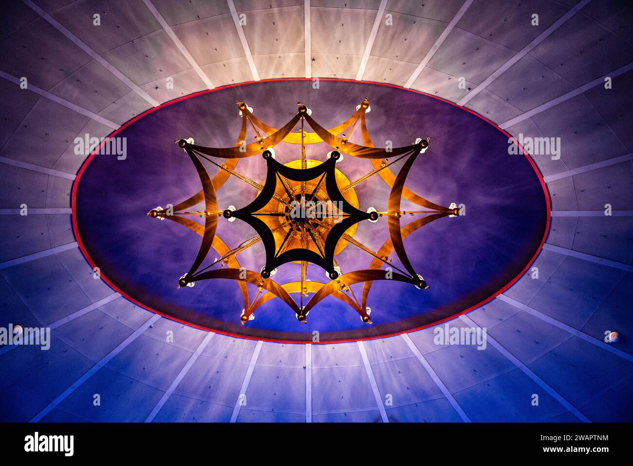 Mandala circular hi-res stock photography and images - Alamy