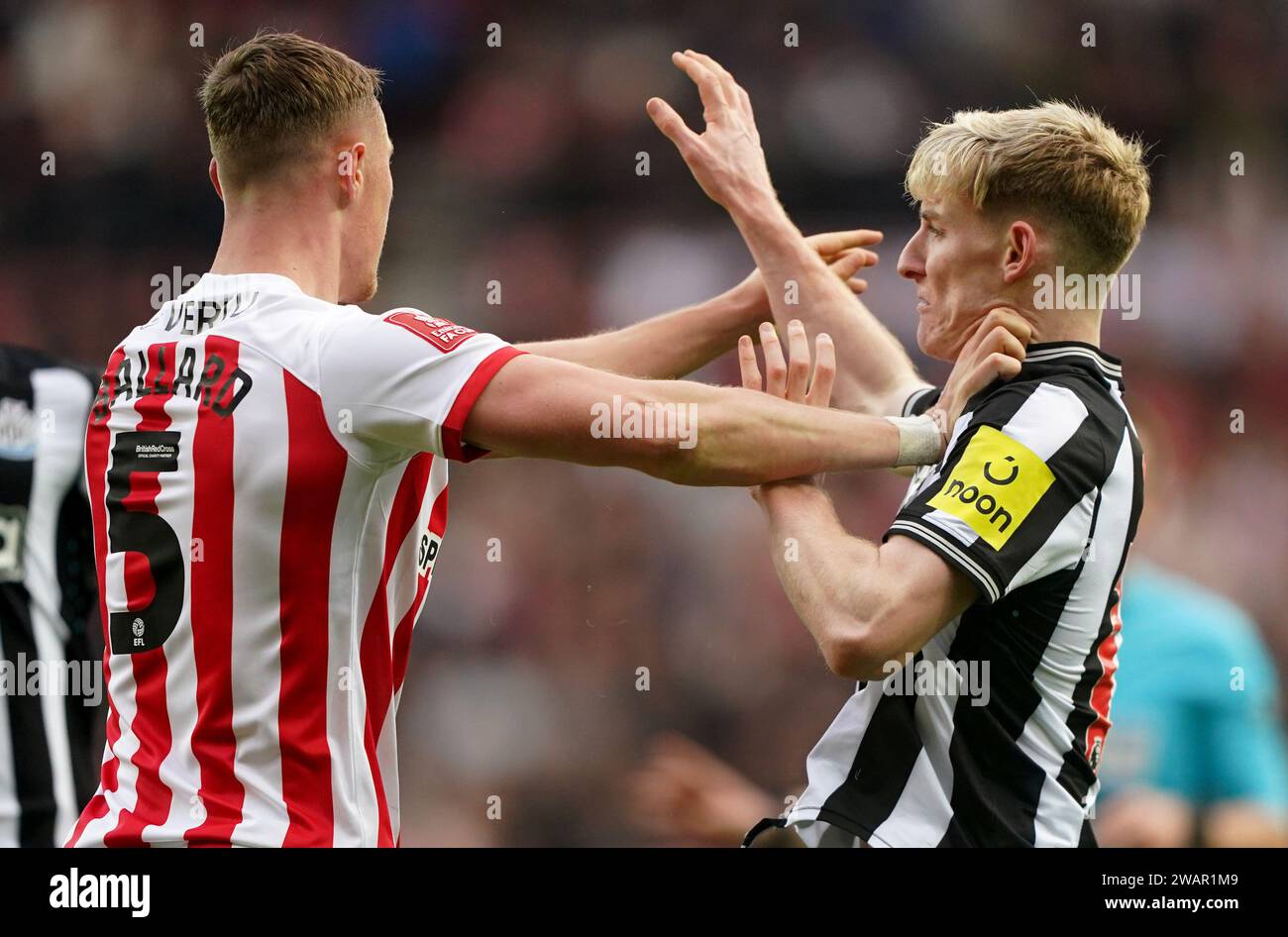 Sunderland newcastle 2024 hi-res stock photography and images - Alamy