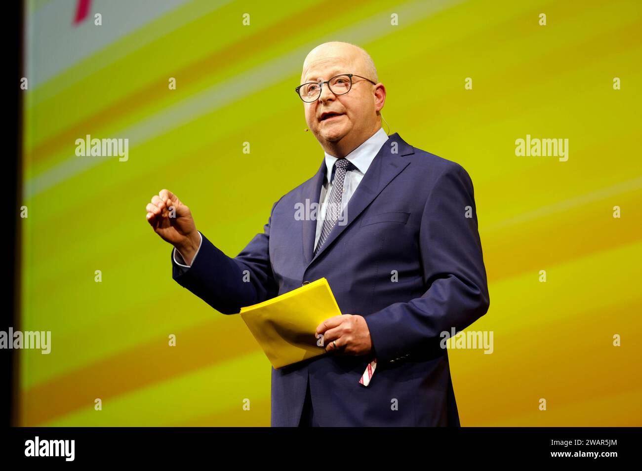Michael Theurer beim FDP Dreikönigstreffen 2024 im Stuttgarter ...