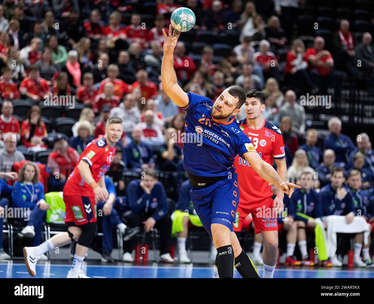 Tim claessens hi-res stock photography and images - Alamy