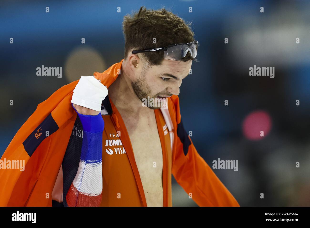 Reflective clothing european championship distances hi-res stock ...