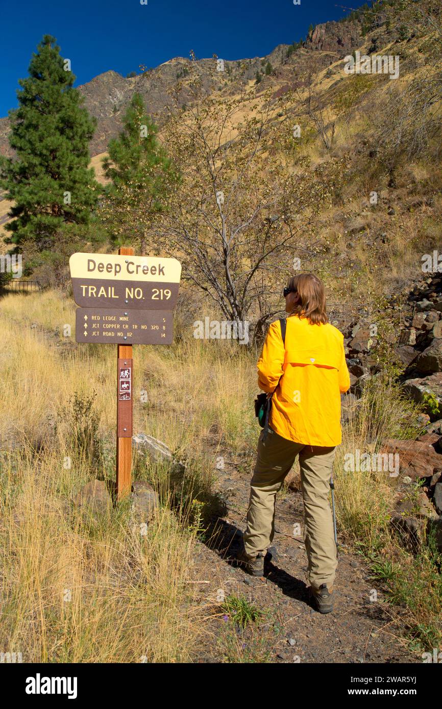 Deep Creek Trail sign, Hells Canyon Seven Devils Scenic Area, Hells ...
