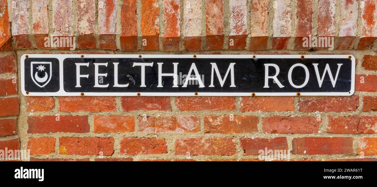 Feltham row hi-res stock photography and images - Alamy