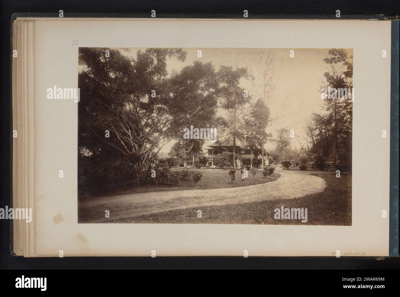 View of the administrative house in Loeboe Dalam, Sumatra, Heinrich ...