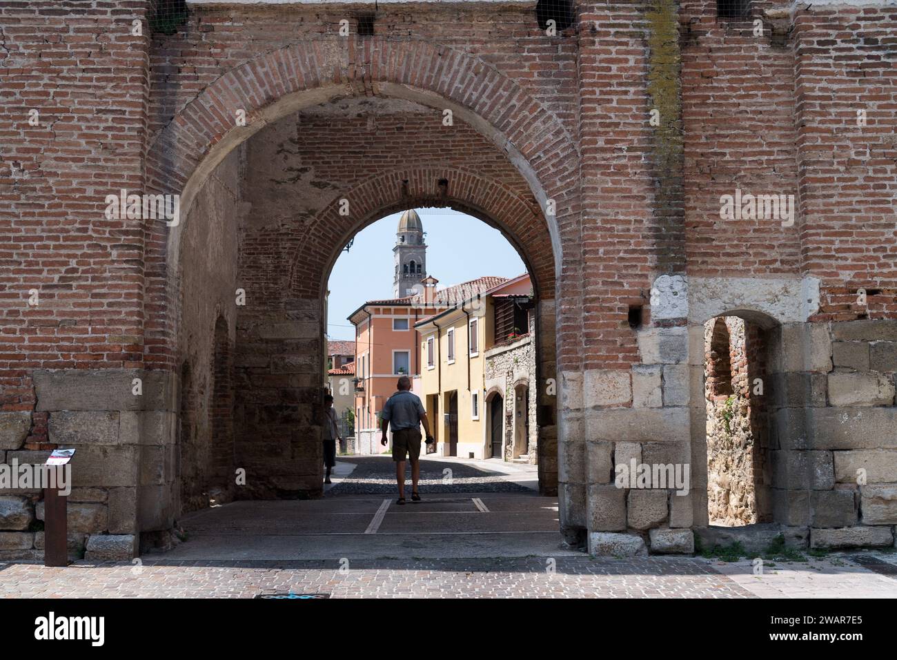 Vicenza mura scaligere hi-res stock photography and images - Alamy