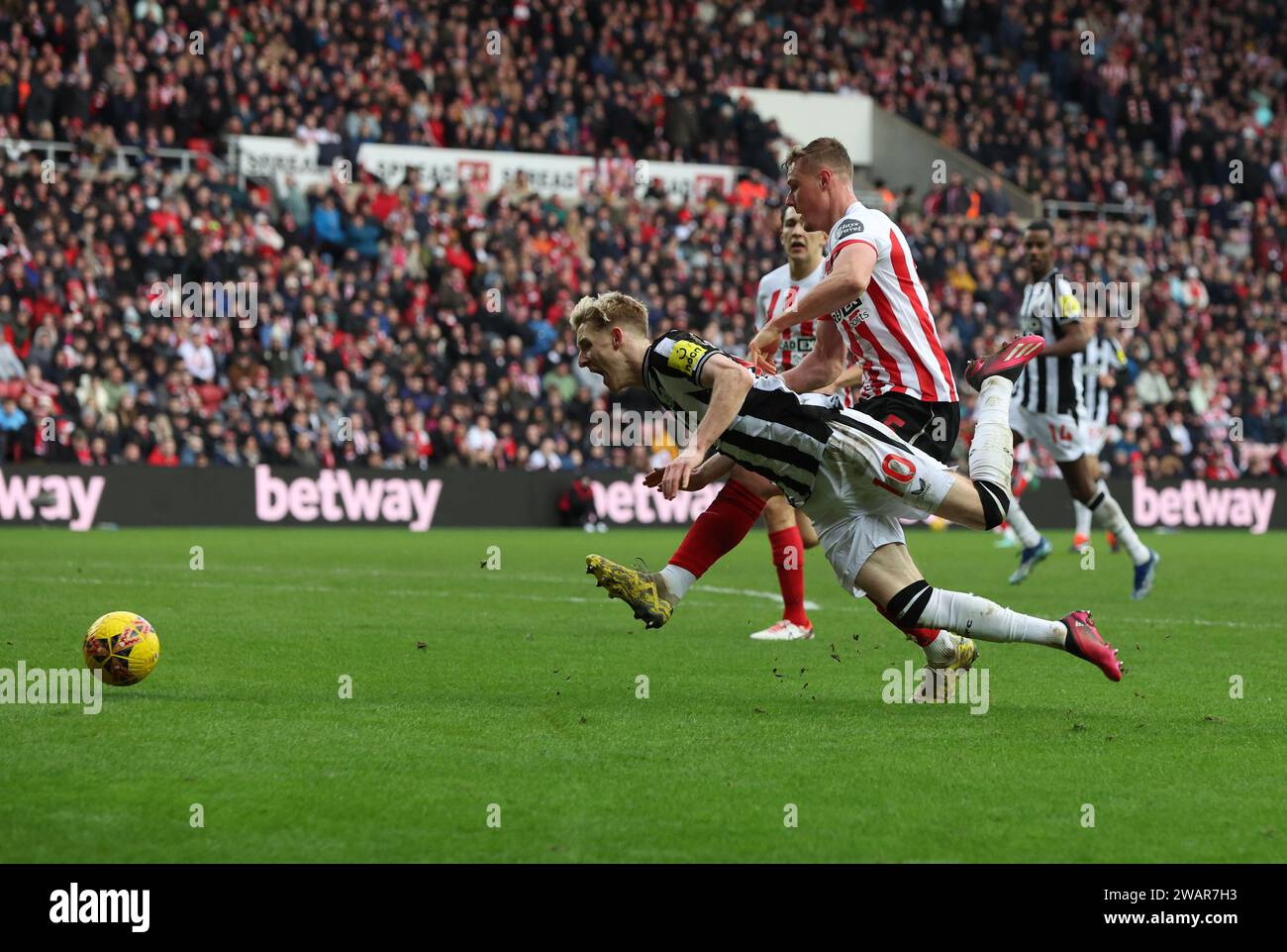 Sunderland, UK. 6th Jan, 2024. Dan Ballard of Sunderland brings down ...